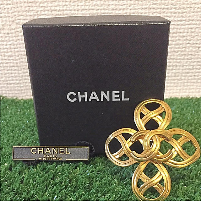 CHANEL - CHANEL フラワー ブローチ ヴィンテージ(ココマーク CHANEL - CHANEL フラワー ブローチ ヴィンテージ(ココマーク