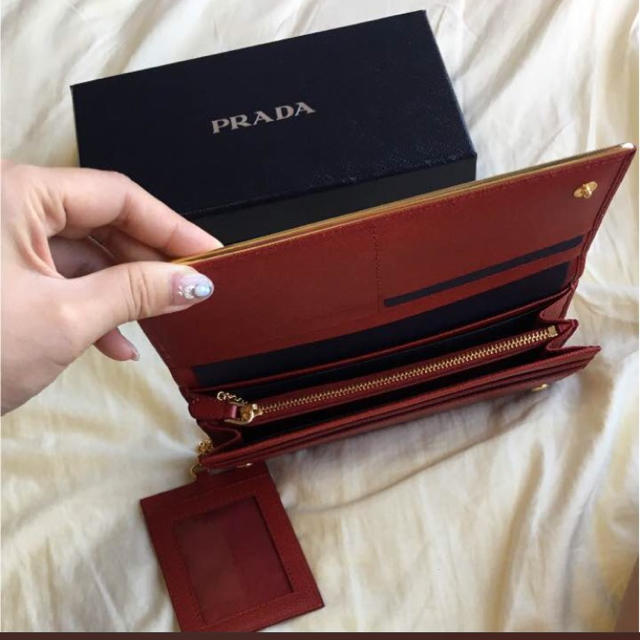 PRADA 長財布 赤(プラダ) PRADA 長財布 赤(プラダ)