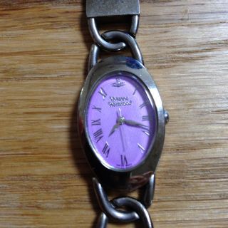 Vivienne Westwood(腕時計 ・ パープル/紫色系)のフリマ Vivienne Westwood(腕時計 ・ パープル/紫色系)のフリマ
