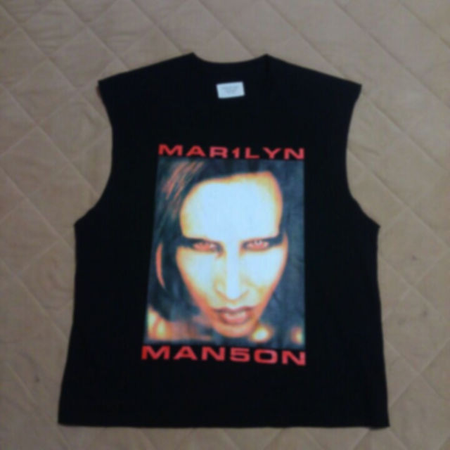 Justin Bieber着用【MAR1LYN MAN5ON 】バンドTシャツの通販 by Justin Bieber着用【MAR1LYN MAN5ON 】バンドTシャツの通販 by