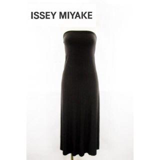 ISSEY MIYAKE(ロングワンピース/マキシワンピース)のフリマ ISSEY MIYAKE(ロングワンピース/マキシワンピース)のフリマ
