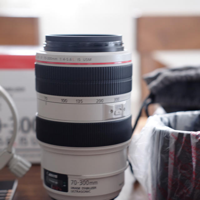 ef 70-300㎜ f4-5.6L is usm 三脚座付 美品 ef 70-300㎜ f4-5.6L is usm 三脚座付 美品