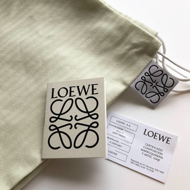 LOEWE - 専用 新品 LOEWE かごバッグ Mサイズ ロエベ カゴ の LOEWE - 専用 新品 LOEWE かごバッグ Mサイズ ロエベ カゴ の
