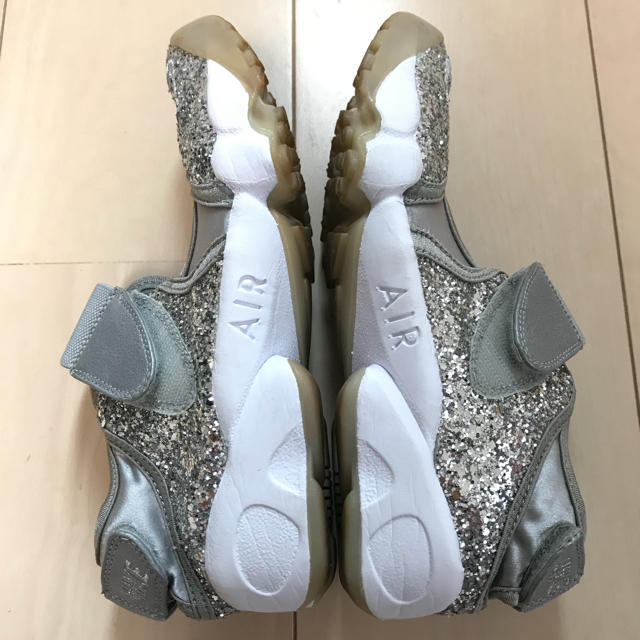 NIKE - ナイキ ミルクフェド エアリフト シルバーラメ の通販 by NIKE - ナイキ ミルクフェド エアリフト シルバーラメ の通販 by