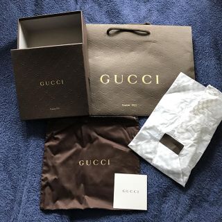 GUCCI(ショップ袋)のフリマアイテム一覧 GUCCI(ショップ袋)のフリマアイテム一覧