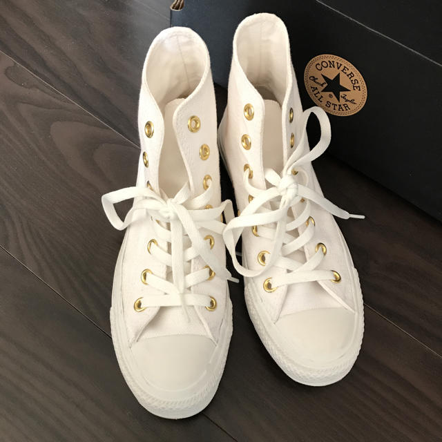 CONVERSE - コンバース☆白×ゴールド☆ハイカットの通販 by CONVERSE - コンバース☆白×ゴールド☆ハイカットの通販 by