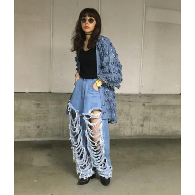 仲里依紗愛用 PONYSTONE KISBERダメージデニムの通販 by お気軽 仲里依紗愛用 PONYSTONE KISBERダメージデニムの通販 by お気軽