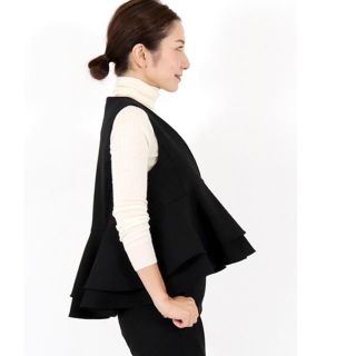 yori 16AW コットンダブルフレアベスト 黒 ☆美品☆ ヨリの通販 yori 16AW コットンダブルフレアベスト 黒 ☆美品☆ ヨリの通販
