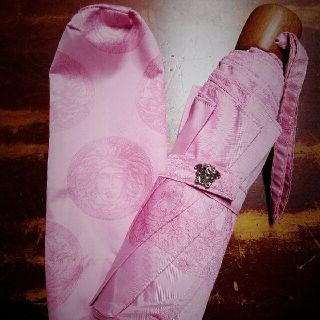 Gianni Versace(傘)のフリマアイテム一覧 Gianni Versace(傘)のフリマアイテム一覧