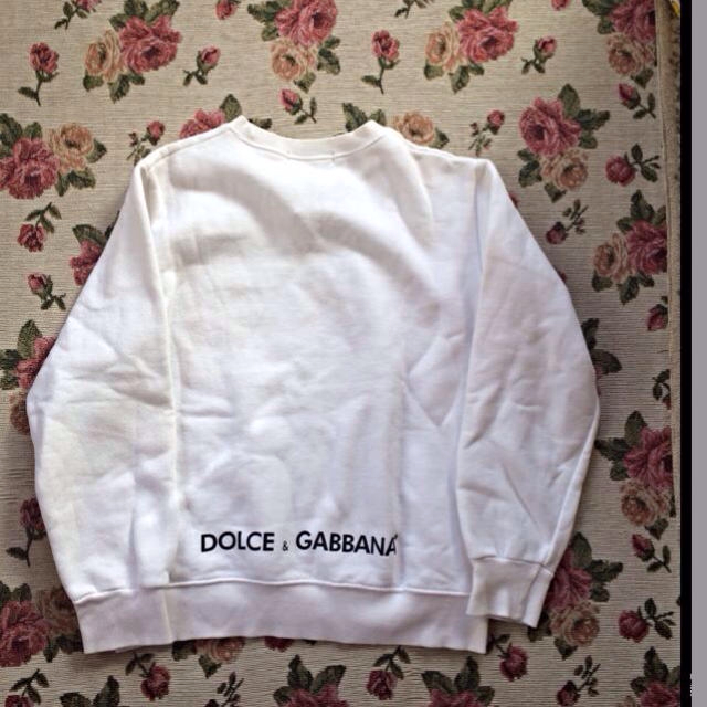 DOLCE&GABBANA - ドルガバ♡スウェットロゴトレーナーの通販 by DOLCE&GABBANA - ドルガバ♡スウェットロゴトレーナーの通販 by