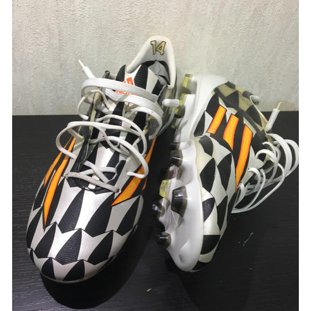 adidas アディゼロ f50 ワールドカップモデルの通販 by トマト adidas アディゼロ f50 ワールドカップモデルの通販 by トマト