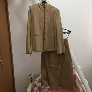 PRADA(フォーマル/ドレス)のフリマアイテム一覧 PRADA(フォーマル/ドレス)のフリマアイテム一覧