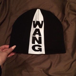 Alexander Wang(帽子)のフリマアイテム一覧 Alexander Wang(帽子)のフリマアイテム一覧