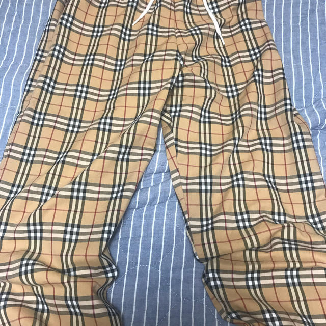 BURBERRY - BTS テテ着用 チェックパンツの通販 by あああ BURBERRY - BTS テテ着用 チェックパンツの通販 by あああ