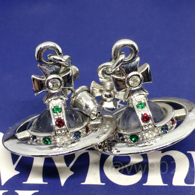 Vivienne Westwood - 廃盤未使用品✨タイニーオーブピアス Vivienne Westwood - 廃盤未使用品✨タイニーオーブピアス