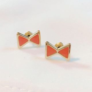 Chloe(リボン ・ ピアス)のフリマアイテム一覧 Chloe(リボン ・ ピアス)のフリマアイテム一覧