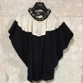 Roberto Cavalli(カットソー(半袖/袖なし))のフリマアイテム一覧 Roberto Cavalli(カットソー(半袖/袖なし))のフリマアイテム一覧