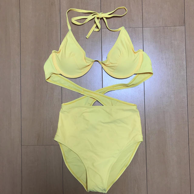 ALEXIA STAM - ハイウエストイエロービキニ 水着 ハイウエストの ALEXIA STAM - ハイウエストイエロービキニ 水着 ハイウエストの