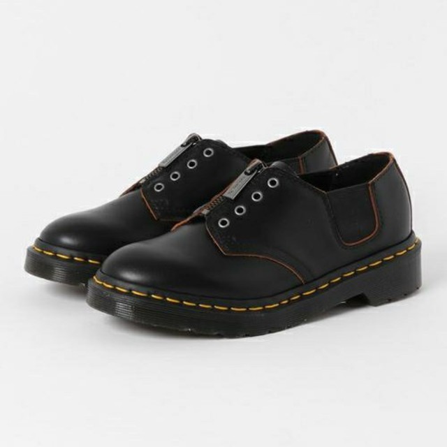 Dr.Martens - Dr.Martens CORE サイドガゼット フロントジップ Dr.Martens - Dr.Martens CORE サイドガゼット フロントジップ