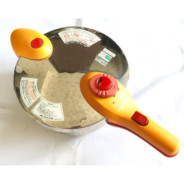 松居一代 Magic Cooking MK-1 圧力鍋 3L レシピ 取説付の通販 by 松居一代 Magic Cooking MK-1 圧力鍋 3L レシピ 取説付の通販 by