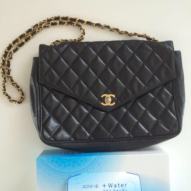 ✨美品✨【LOUIS VUITTON】ルイヴィトン スカーフ シルク100% ✨美品✨【LOUIS VUITTON】ルイヴィトン スカーフ シルク100%