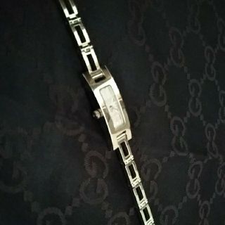 GUCCI(腕時計)のフリマアイテム一覧 GUCCI(腕時計)のフリマアイテム一覧