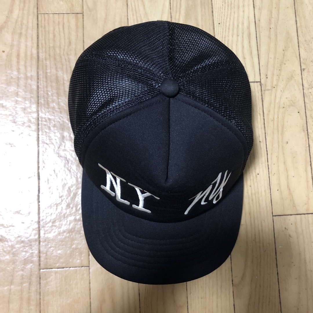 STUSSY - 大人気❗️STUSSY NY NY 刺繍ロゴ メッシュキャップ 黒 STUSSY - 大人気❗️STUSSY NY NY 刺繍ロゴ メッシュキャップ 黒