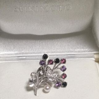 MIKIMOTO(ブローチ/コサージュ)のフリマアイテム一覧 MIKIMOTO(ブローチ/コサージュ)のフリマアイテム一覧
