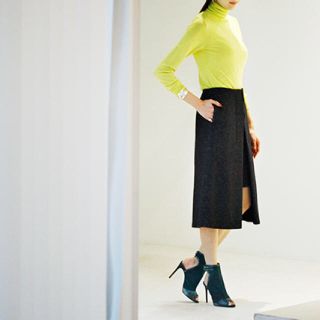 STUNNING LURE(ロングスカート ・ ブラック/黒色系)のフリマ STUNNING LURE(ロングスカート ・ ブラック/黒色系)のフリマ