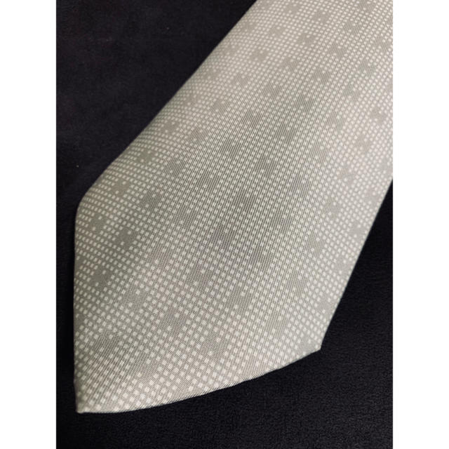 HERMES - HERMES エルメス ネクタイ シルク グレー H柄の通販 by HERMES - HERMES エルメス ネクタイ シルク グレー H柄の通販 by