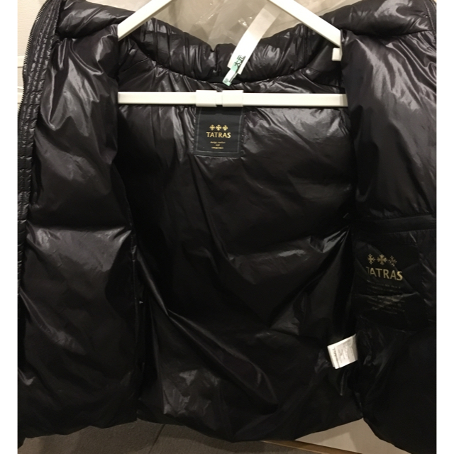 美品正規取扱店タトラス ダウンベスト サイズ2 美品正規取扱店タトラス ダウンベスト サイズ2