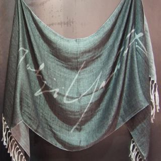 Yohji Yamamoto(ストール)のフリマアイテム一覧 Yohji Yamamoto(ストール)のフリマアイテム一覧