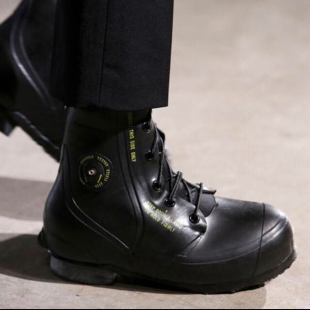 RAF SIMONS - ミッキーマウスブーツ 米軍の通販 by KqWpxxit's RAF SIMONS - ミッキーマウスブーツ 米軍の通販 by KqWpxxit's
