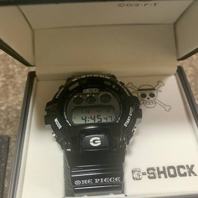 ワンピース コラボ 3000本限定 Gショック ワンピース コラボ 3000本限定 Gショック