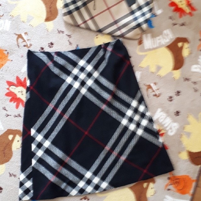 お値引きしました!BURBERRY バーバリースカート お値引きしました!BURBERRY バーバリースカート