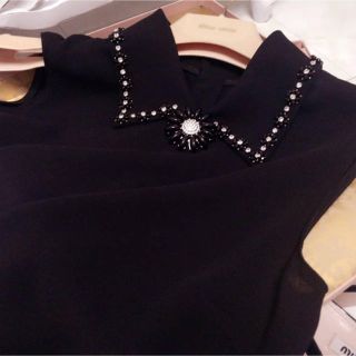 MIU MIU(シャツ/ブラウス(半袖/袖なし))のフリマアイテム一覧 MIU MIU(シャツ/ブラウス(半袖/袖なし))のフリマアイテム一覧