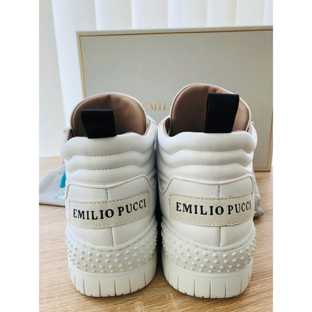 EMILIO PUCCI - 未使用美品:EMILIO PUCCI スニーカー38の通販 EMILIO PUCCI - 未使用美品:EMILIO PUCCI スニーカー38の通販
