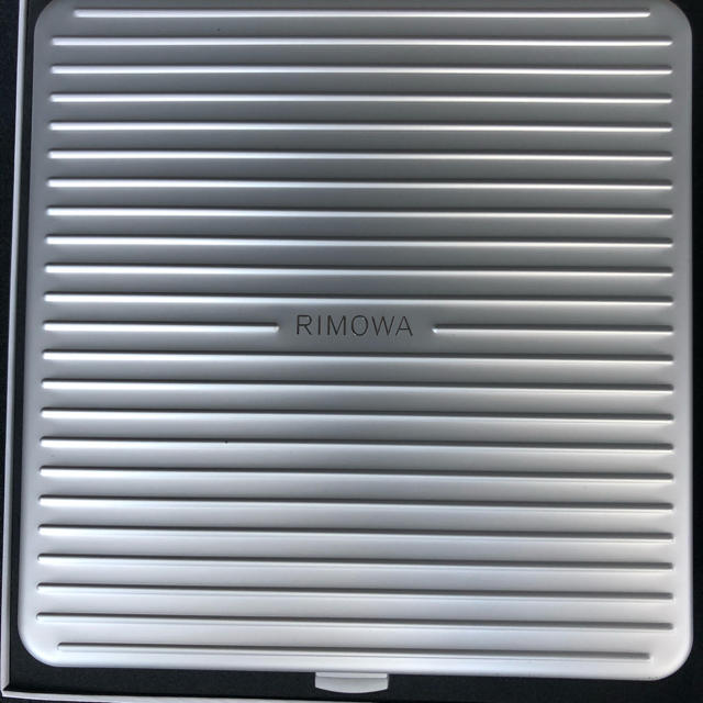 RIMOWA - RIMOWA x Bang & Olufsen コラボ限定品 H9iヘッドホン RIMOWA - RIMOWA x Bang & Olufsen コラボ限定品 H9iヘッドホン