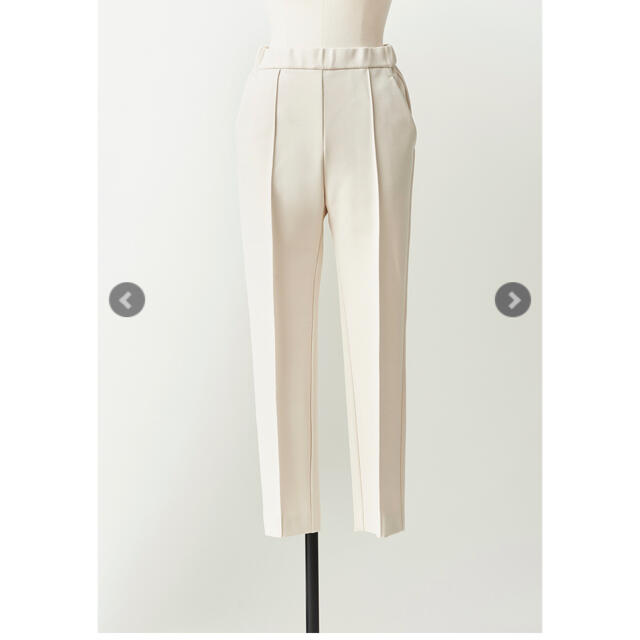 yori 裏起毛ストレッチピンタックパンツ アイボリー 34 新品 yori 裏起毛ストレッチピンタックパンツ アイボリー 34 新品
