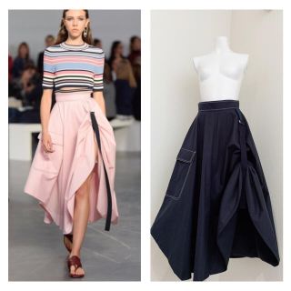 Max Mara(フレア ・ ロングスカート)のフリマアイテム一覧 Max Mara(フレア ・ ロングスカート)のフリマアイテム一覧