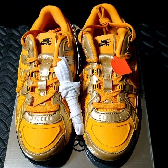 OFF-WHITE NIKE AIR RUBBER DUNK OFF-WHITE NIKE AIR RUBBER DUNK