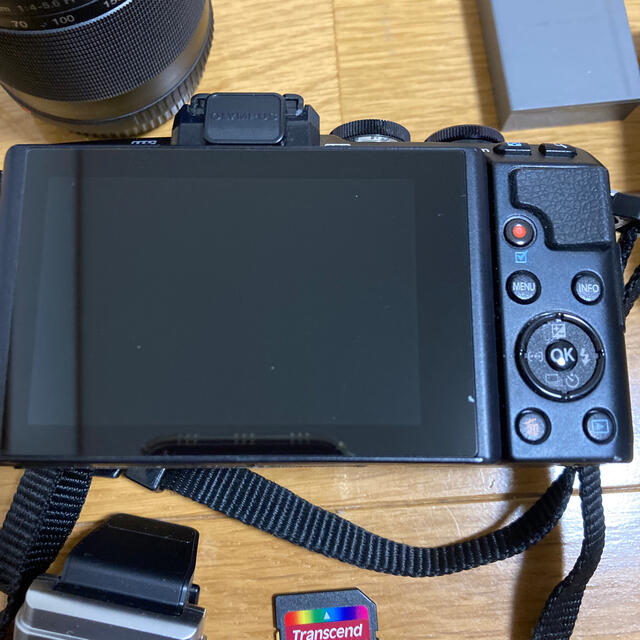OLYMPUS PEN Lite E-PL7 EZ ダブルズームキット OLYMPUS PEN Lite E-PL7 EZ ダブルズームキット