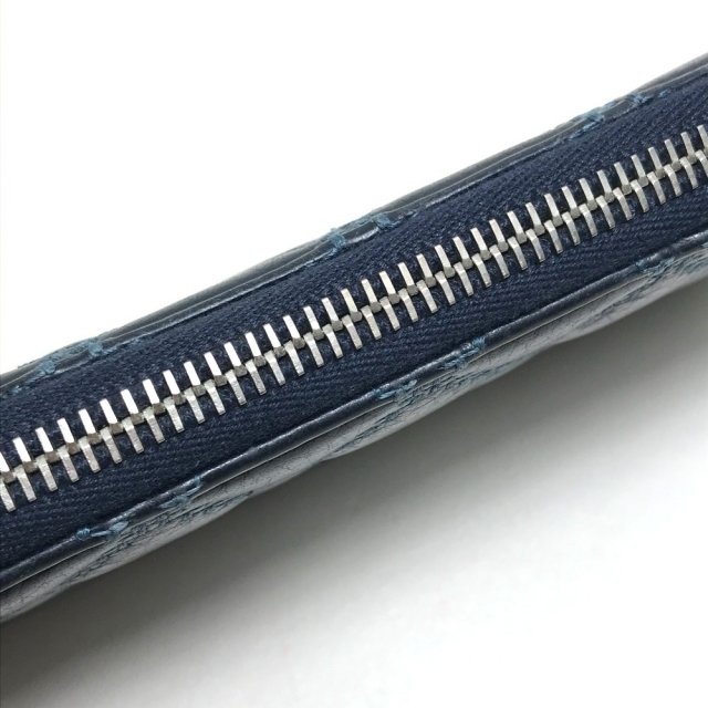 シャネル 長財布 A69211 CCキルトステッチ ネイビー×ブルー シャネル 長財布 A69211 CCキルトステッチ ネイビー×ブルー