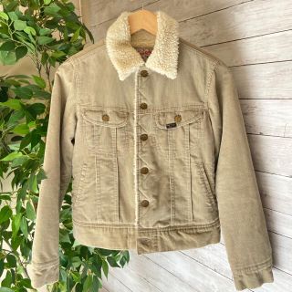 Lee(Gジャン/デニムジャケット ・ ベージュ系)のフリマ Lee(Gジャン/デニムジャケット ・ ベージュ系)のフリマ