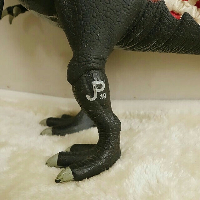 USJ - □最終値下げ□【フィギュア】ジュラシックパーク カルノ USJ - □最終値下げ□【フィギュア】ジュラシックパーク カルノ
