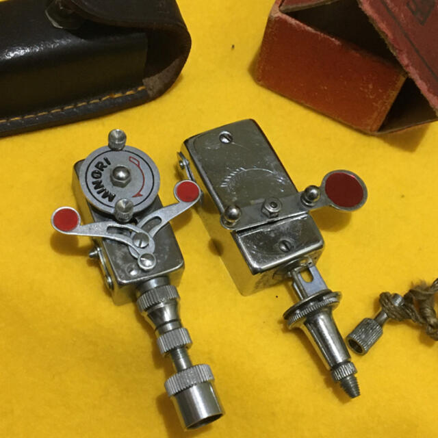 LEICA - OLD CAMERA GOODS 機械式 セルフタイマーシャッター 2個 LEICA - OLD CAMERA GOODS 機械式 セルフタイマーシャッター 2個