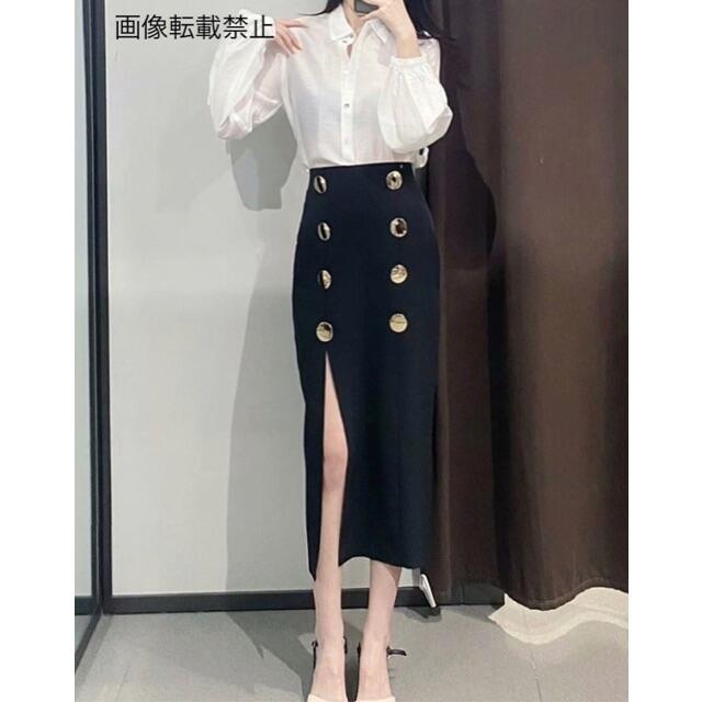 ZARA - 🌼春新作💐3898◇ゴールドボタン スリット タイト ZARA - 🌼春新作💐3898◇ゴールドボタン スリット タイト