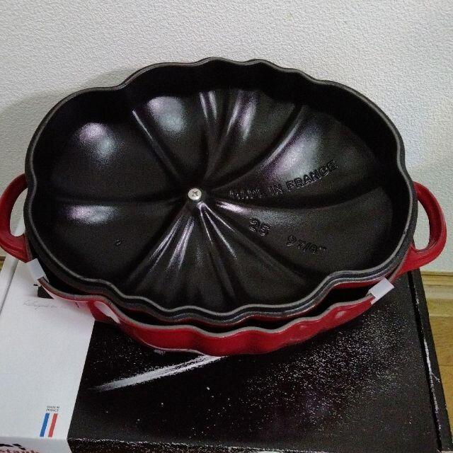 STAUB/ストウブ 25cm 2.5L トマトココット チェリー STAUB/ストウブ 25cm 2.5L トマトココット チェリー