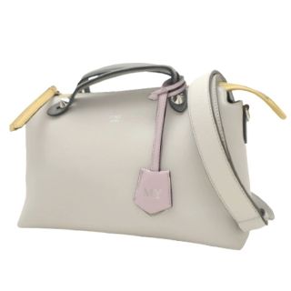 FENDI(イエロー/黄色系)のフリマアイテム一覧 FENDI(イエロー/黄色系)のフリマアイテム一覧