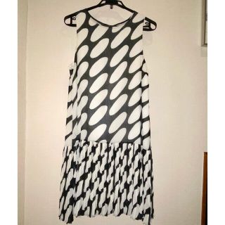 marimekko(ひざ丈ワンピース)のフリマアイテム一覧 marimekko(ひざ丈ワンピース)のフリマアイテム一覧